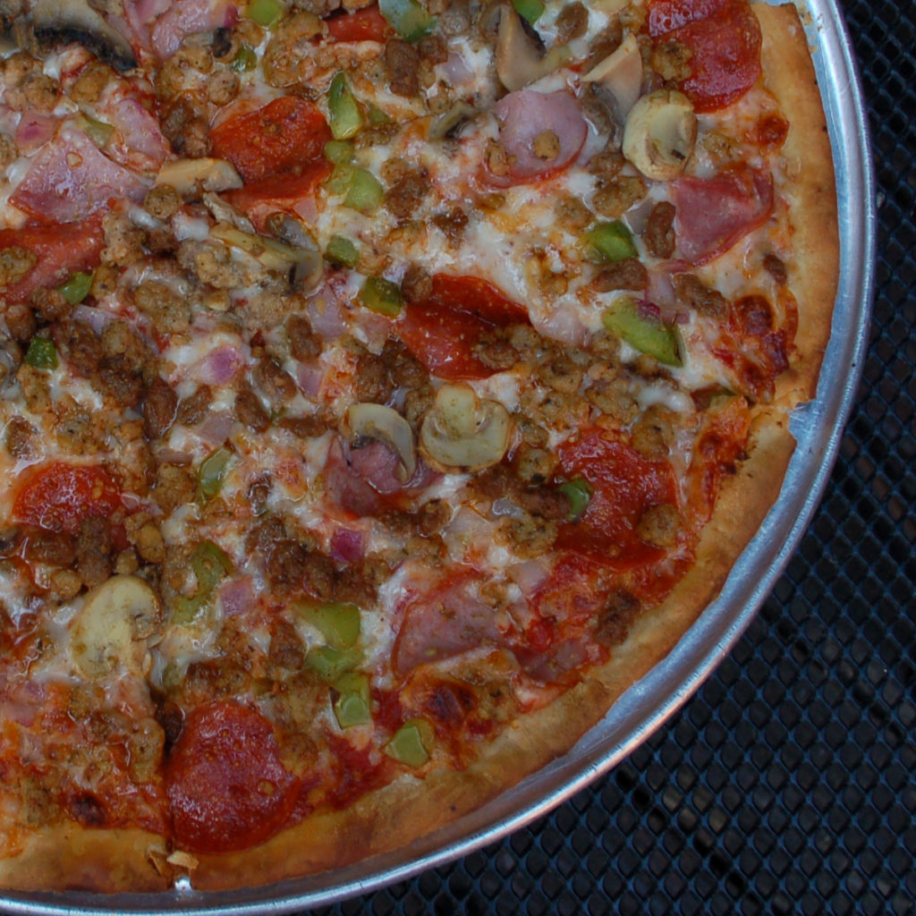 Cafe Supreme Slice – Memphis Pizza Cafe